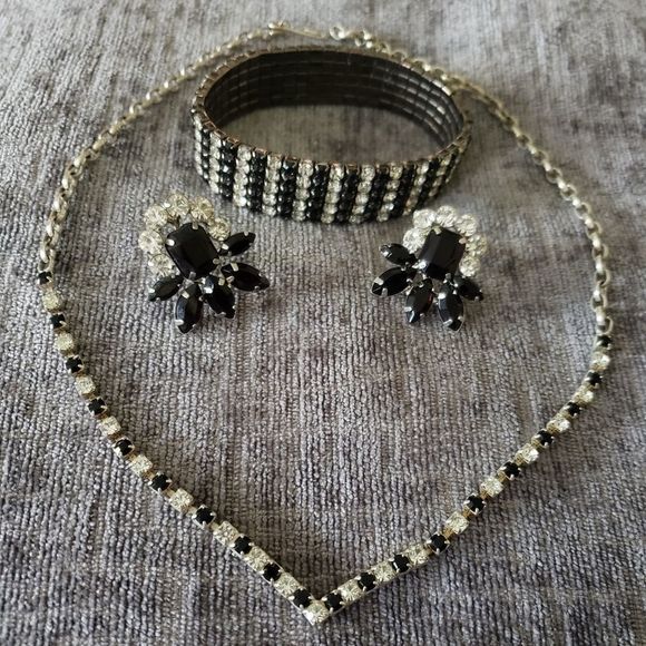 Jewelry | Vintage Black And Clear Rhinestone Set | Poshmark